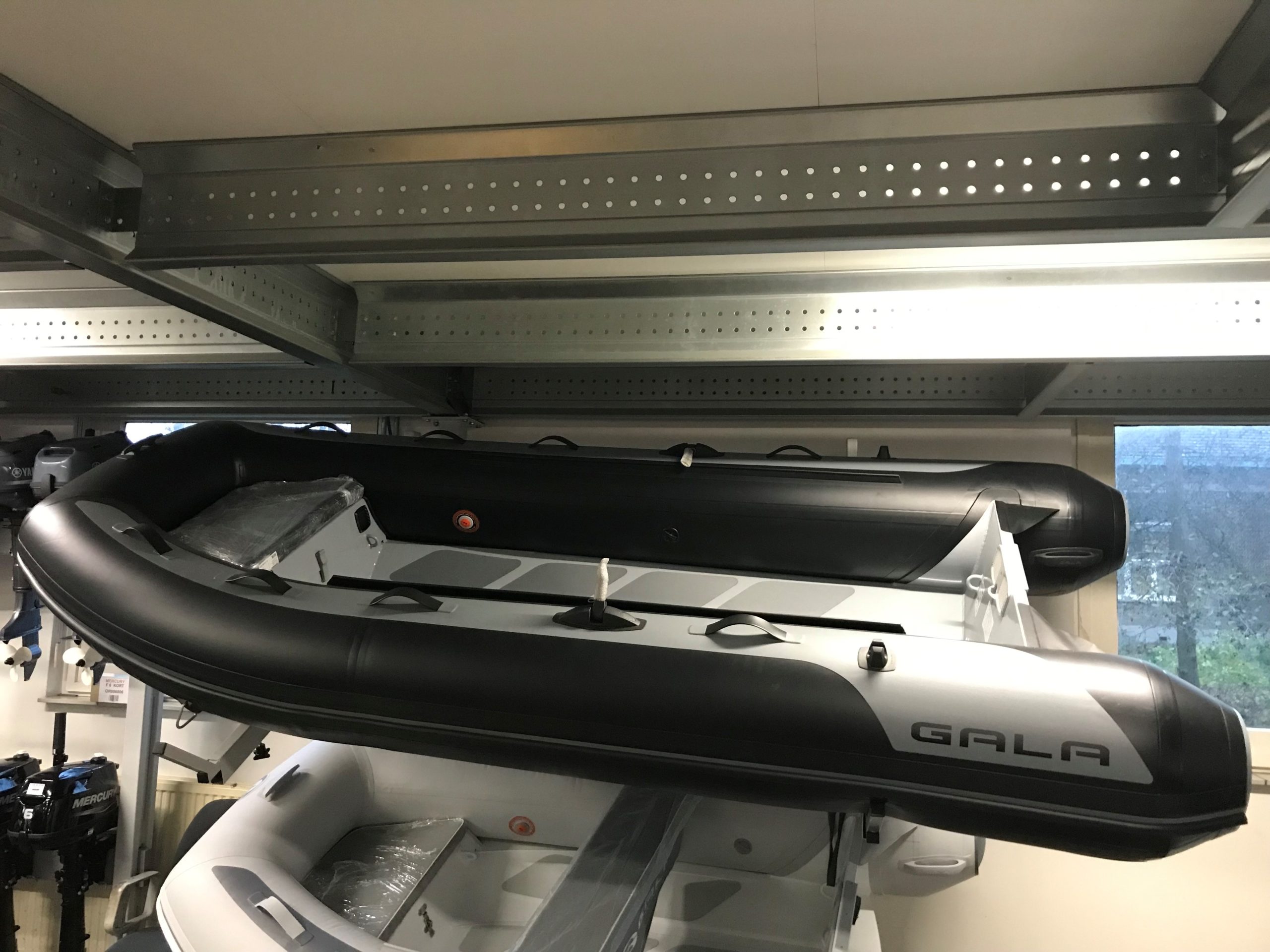 Gala RIB A330D zwart PVC - Hebor Watersport